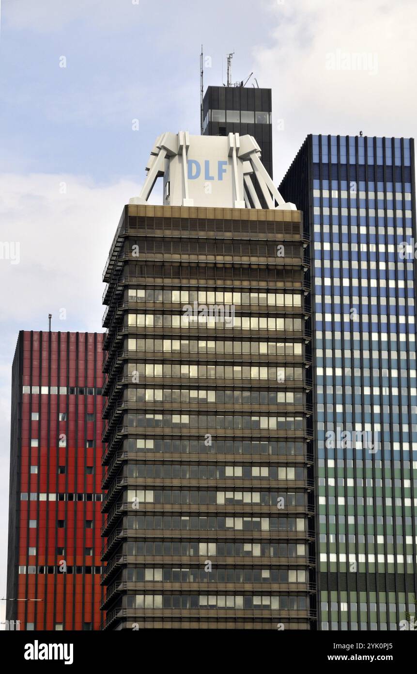 Deutschlandradio building, Deutschlandfunk, behind it the former ...
