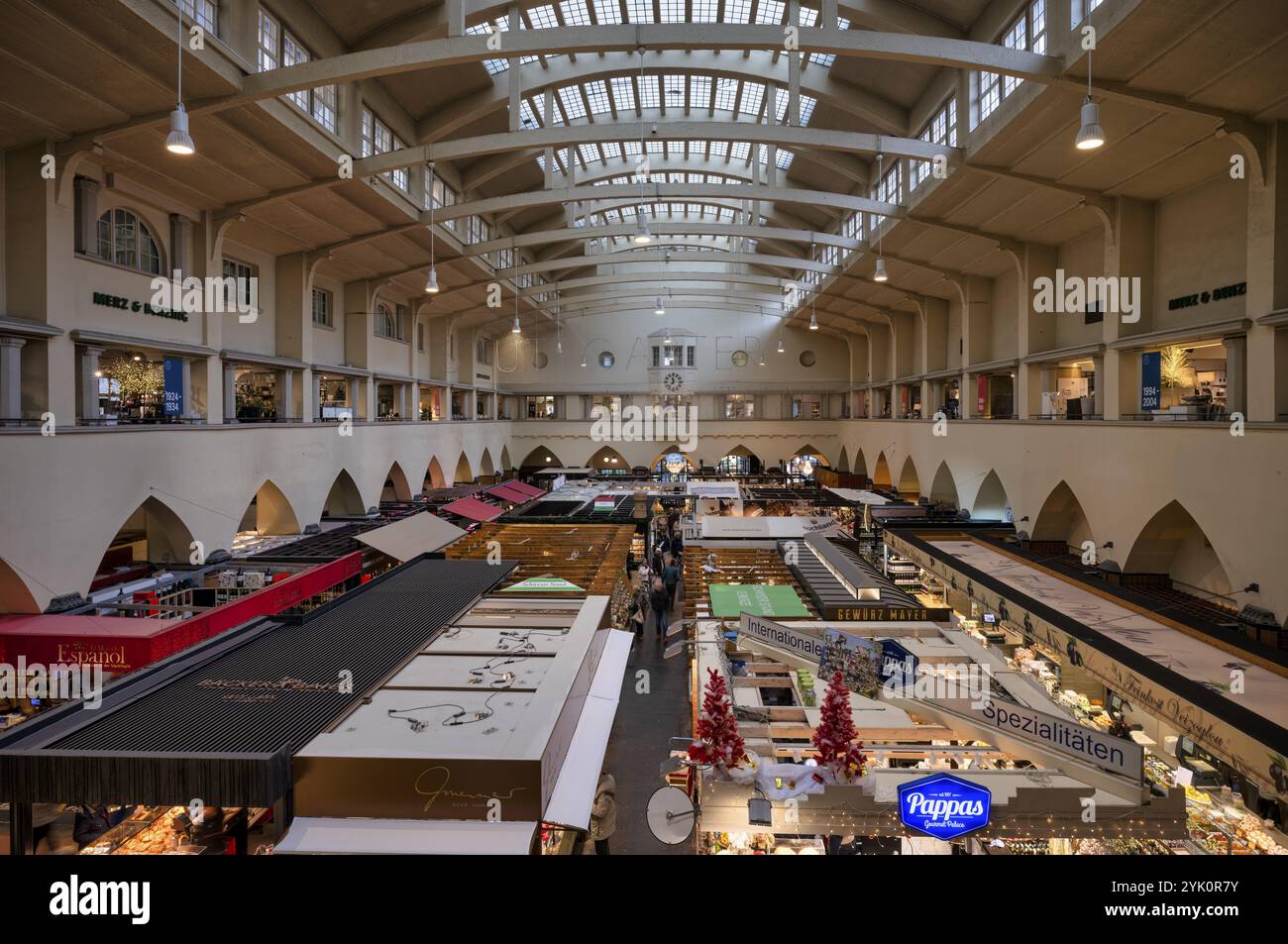 Interior view of market hall, food market, food, stalls, Stuttgart ...
