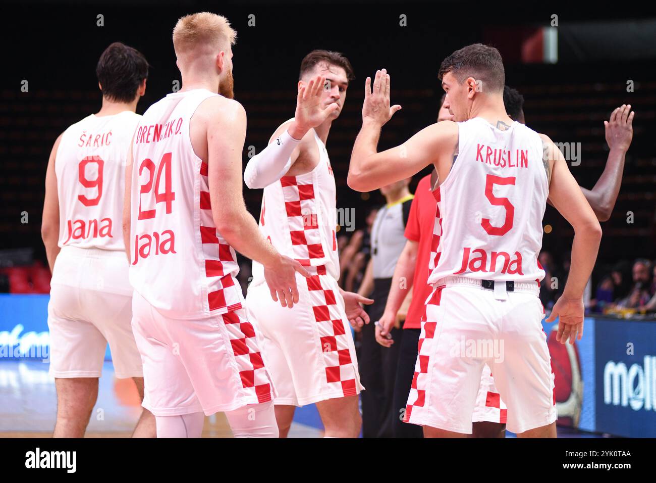 Croatia national team national team hi-res stock photography and images ...