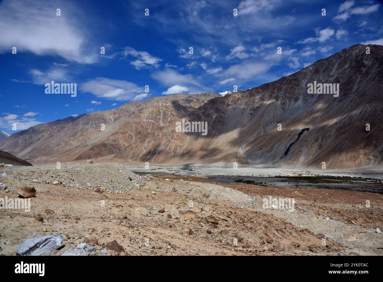 The Great Himalaya range, Ladakh mountains, India Stock Photo - Alamy