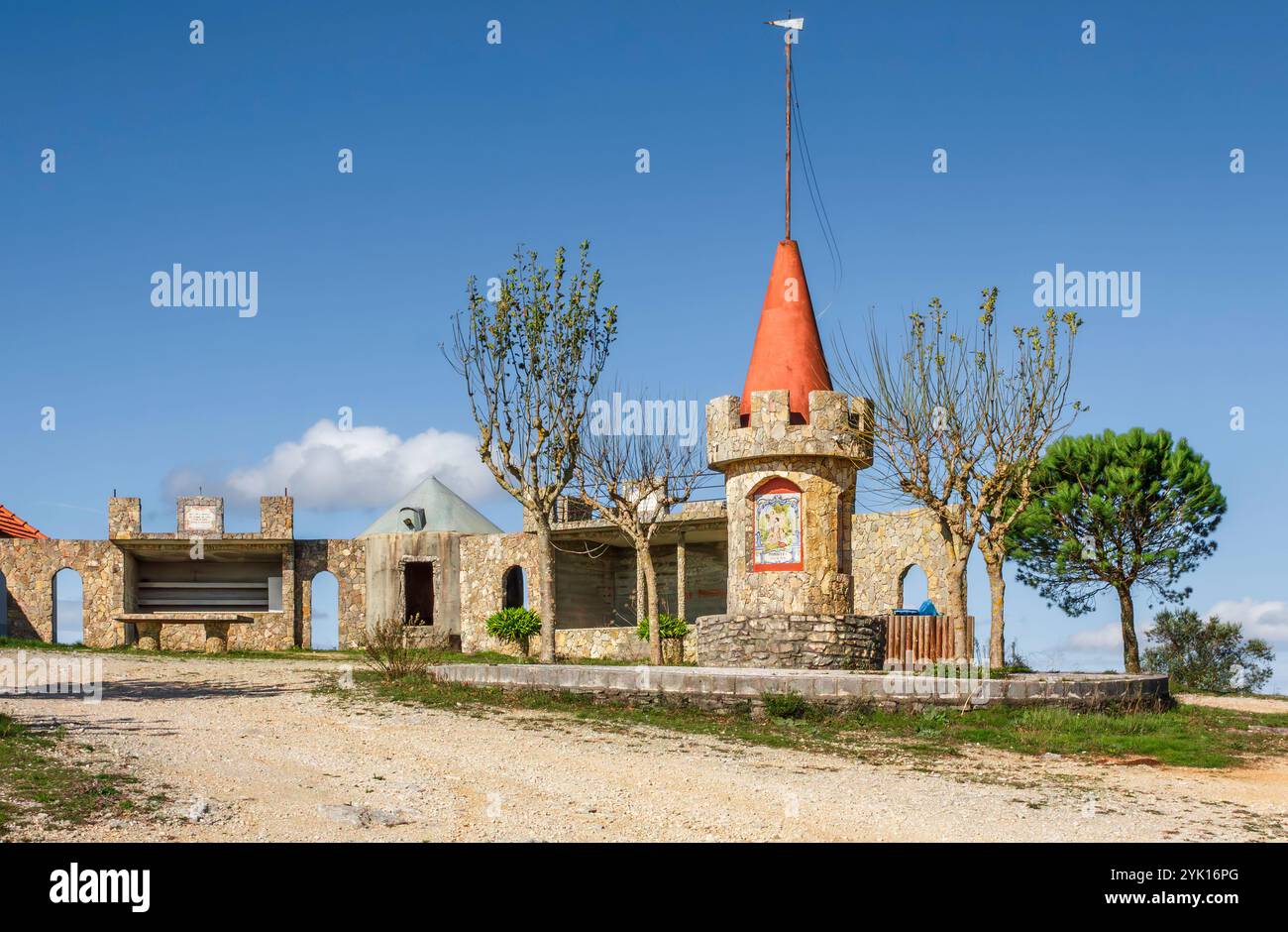 Community mountains hi-res stock photography and images - Alamy
