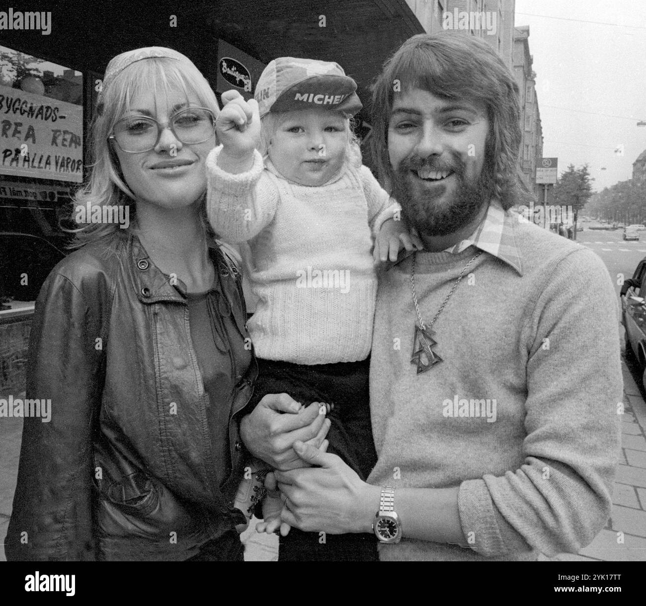 Tages Black and White Stock Photos & Images - Alamy