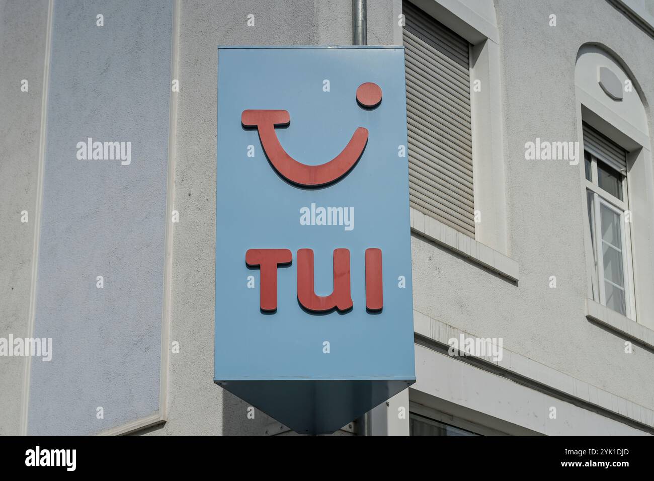 Tui Reisebüro, Logo, Rüsselsheim, Hessen, Deutschland Stock Photo - Alamy