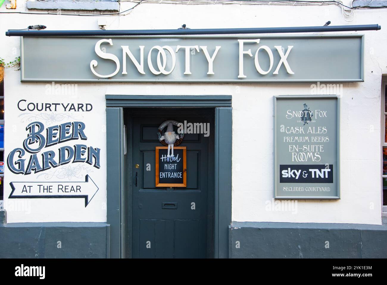 The Snooty Fox pub in the market town of Kirkby Lonsdale, Cumbria ...
