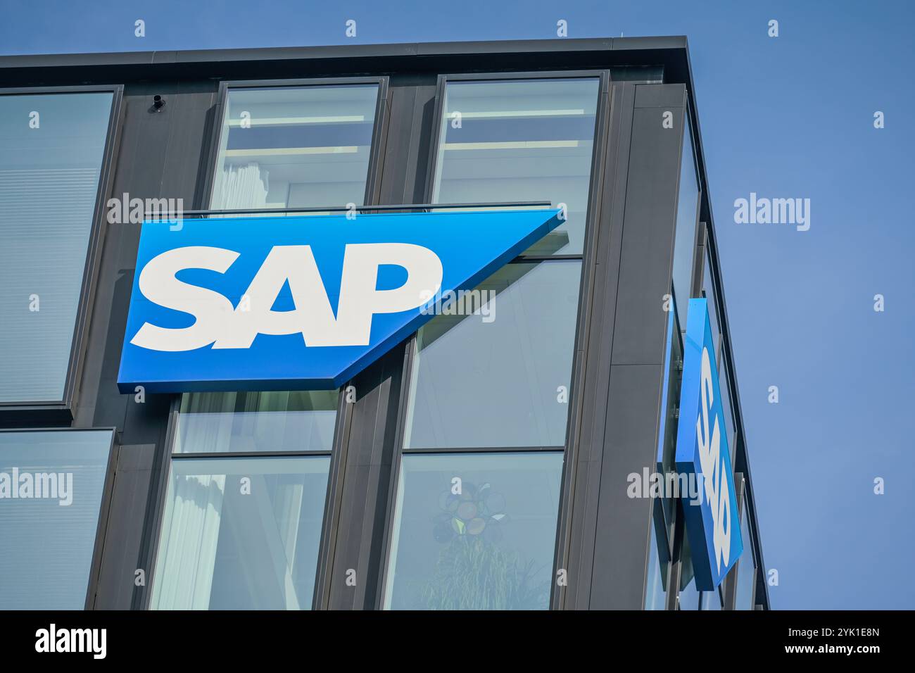 Sap turm hi-res stock photography and images - Alamy