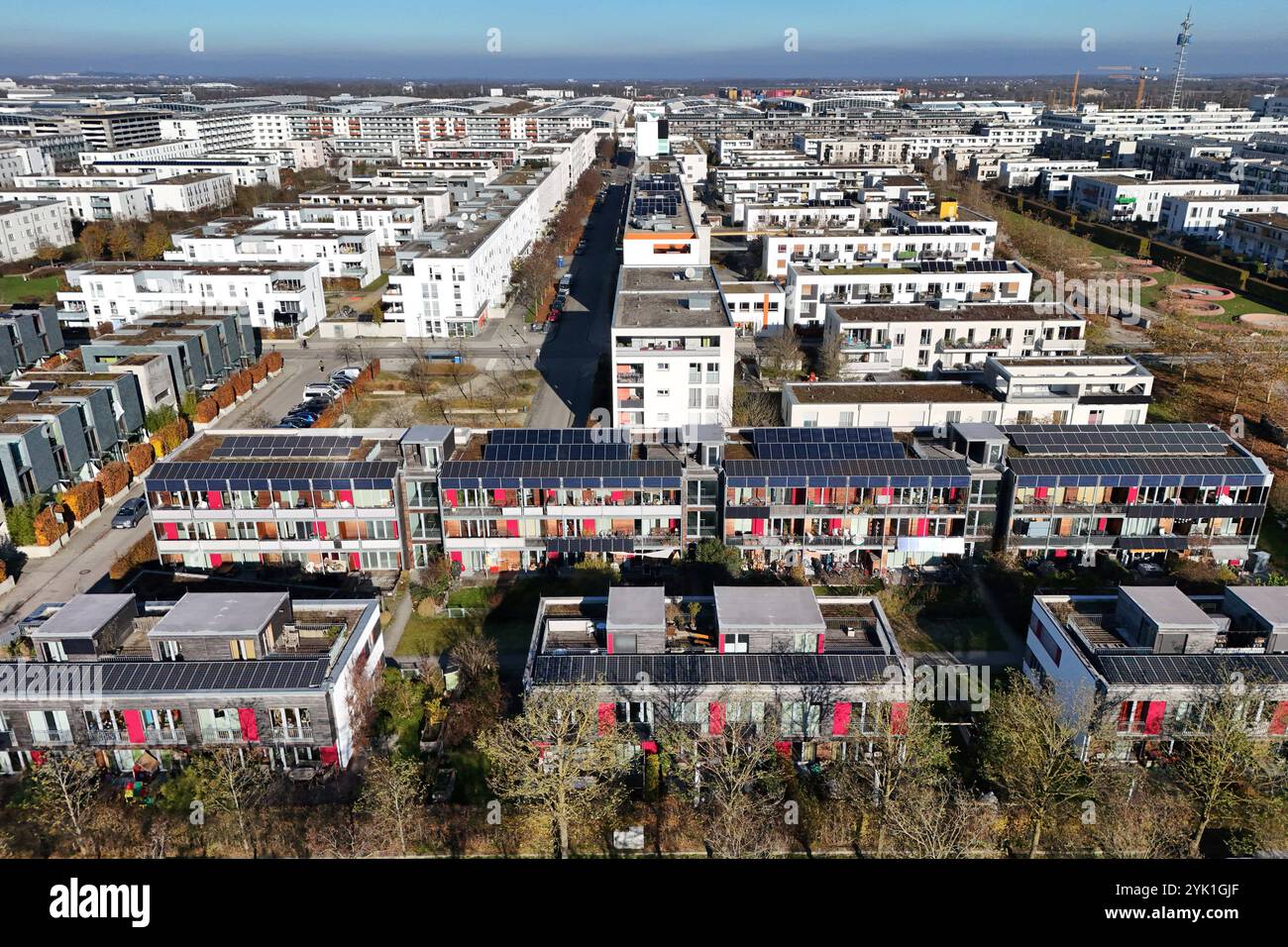 Luftbild Muenchen Stadtteil Messestadt Riem, *** Aerial view Munich ...