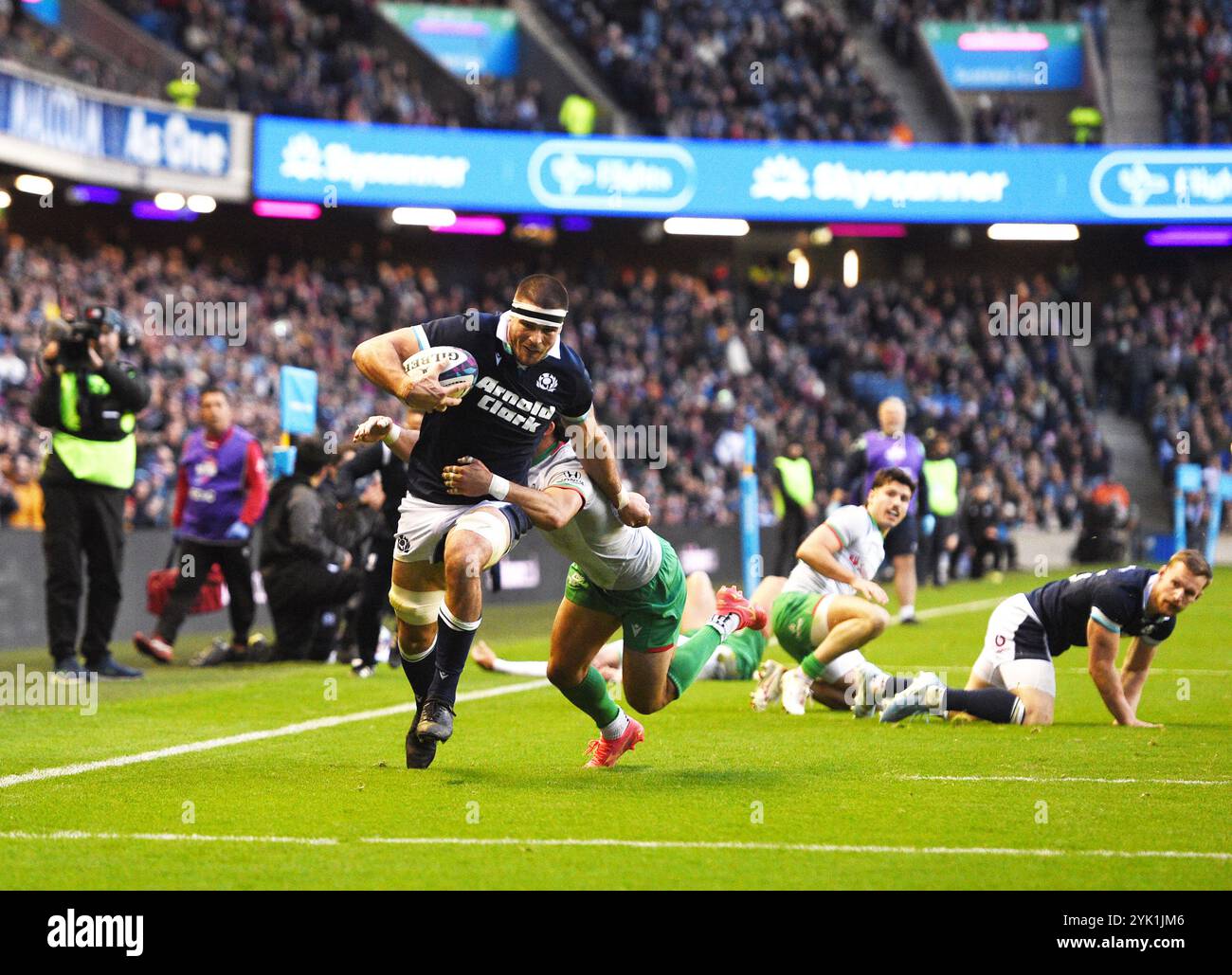 Score at try hi-res stock photography and images - Alamy