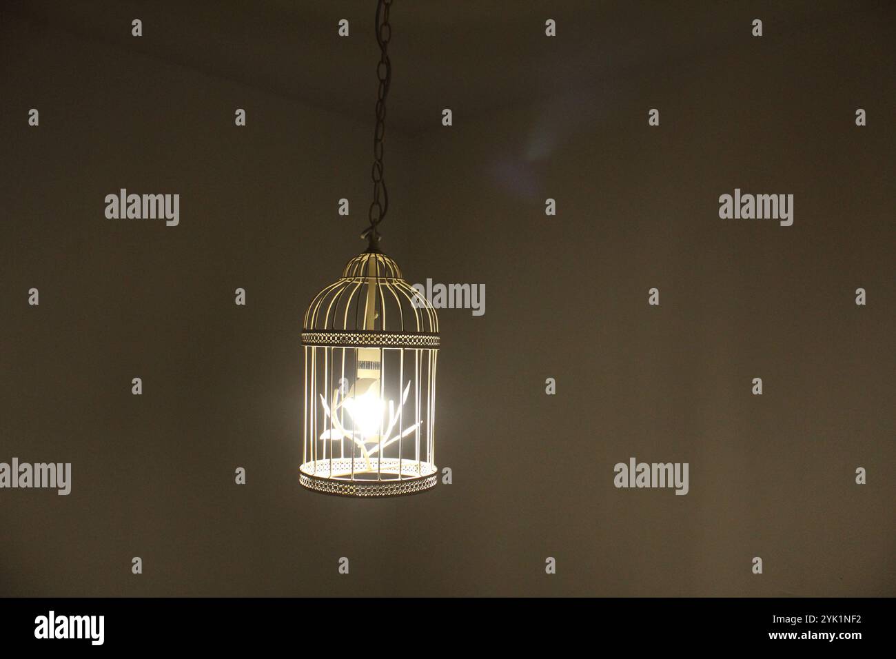 Contemporary bird house design hi-res stock photography and images - Alamy