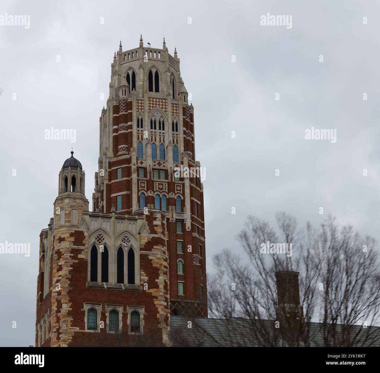 NASHVILLE, TN - 15 MAR 2024: Vanderbilt University West End Tower on a ...