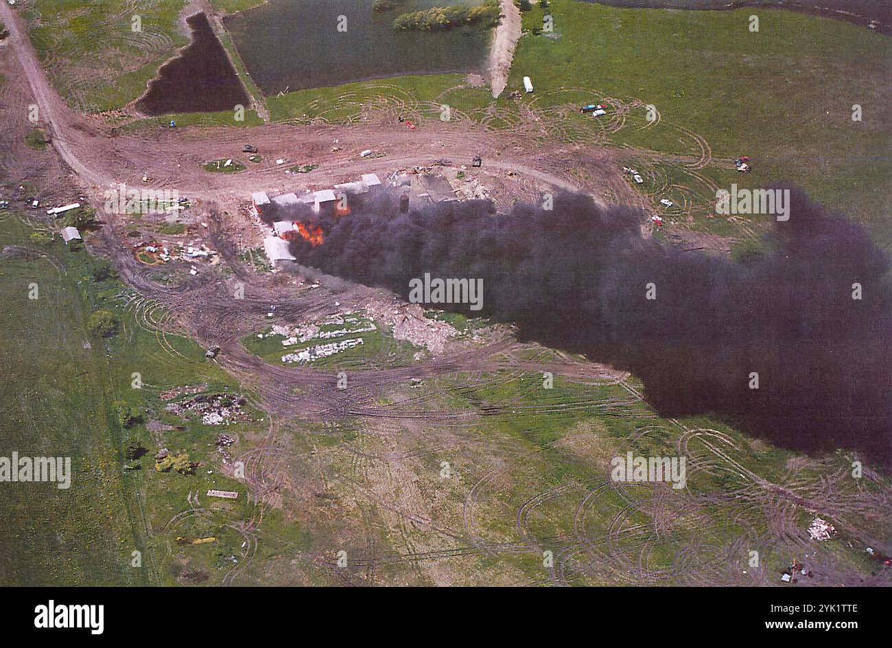 Waco massacre hi-res stock photography and images - Alamy
