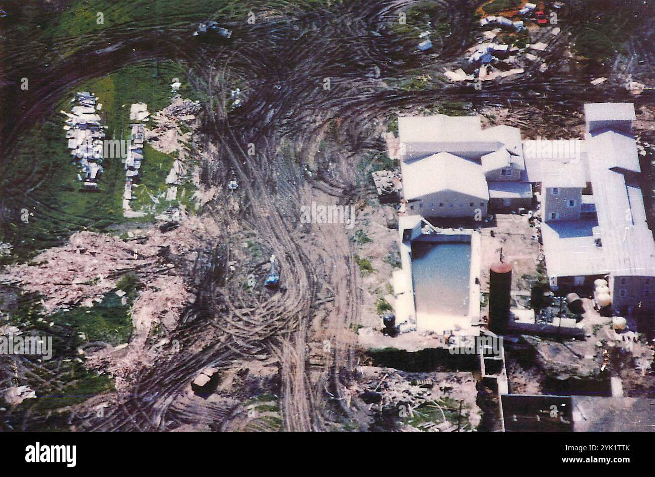 An aerial photograph of the Branch Davidian's Mount Carmel center on ...