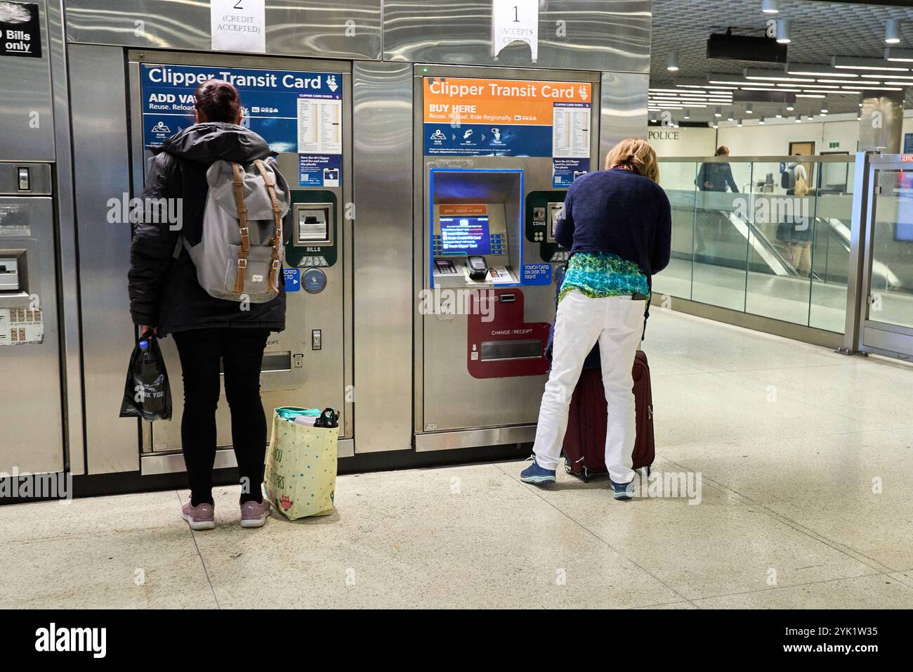 U bahn ticketautomaten hi-res stock photography and images - Alamy