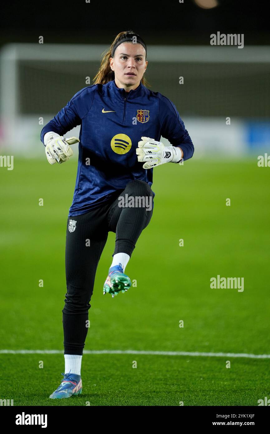 Gemma Font of FC Barcelona warms up during the Spanish Women League ...