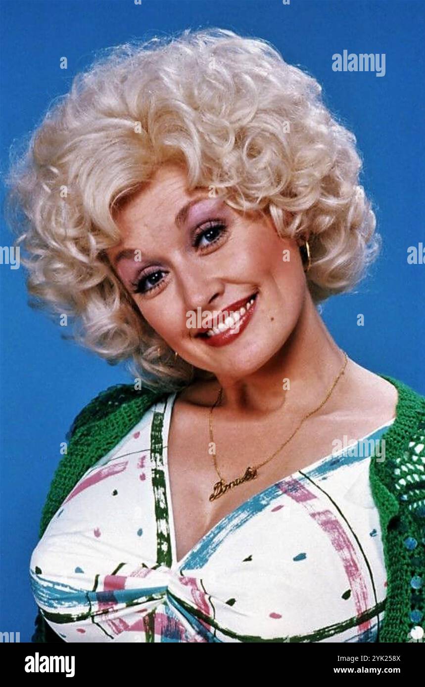 9 TO 5 1980 20th Century Fox film with Dolly Parton as Doralee Rhodes ...