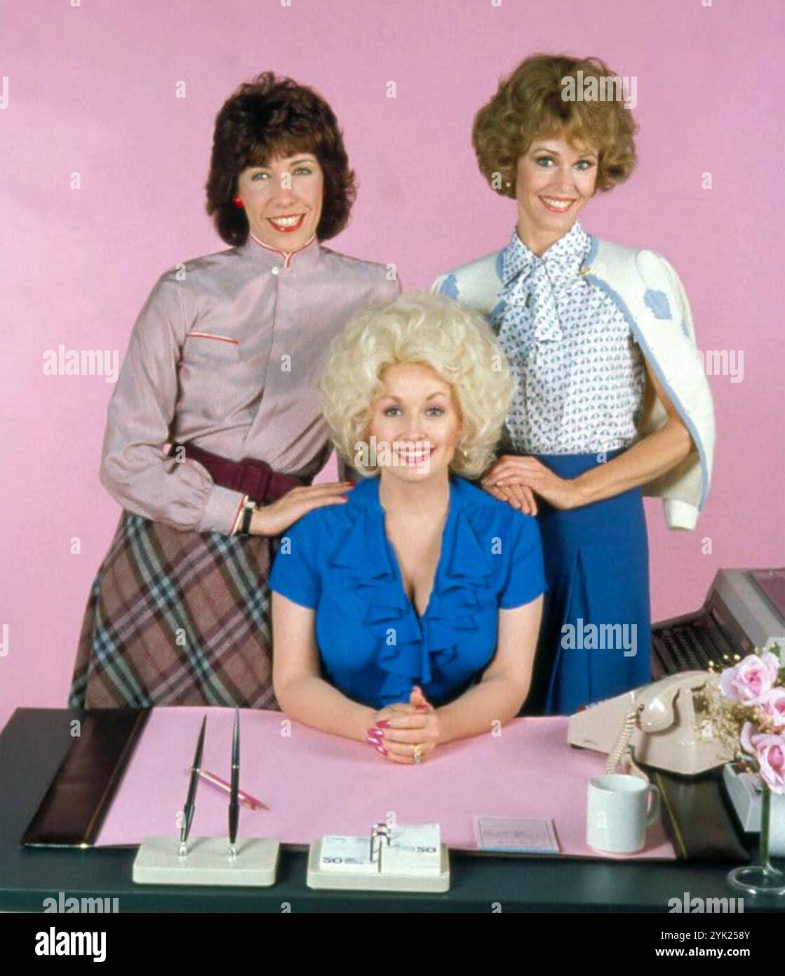 9 TO 5 1980 20th Century Fox film with Jane Fonda, Lily Tomlin and ...