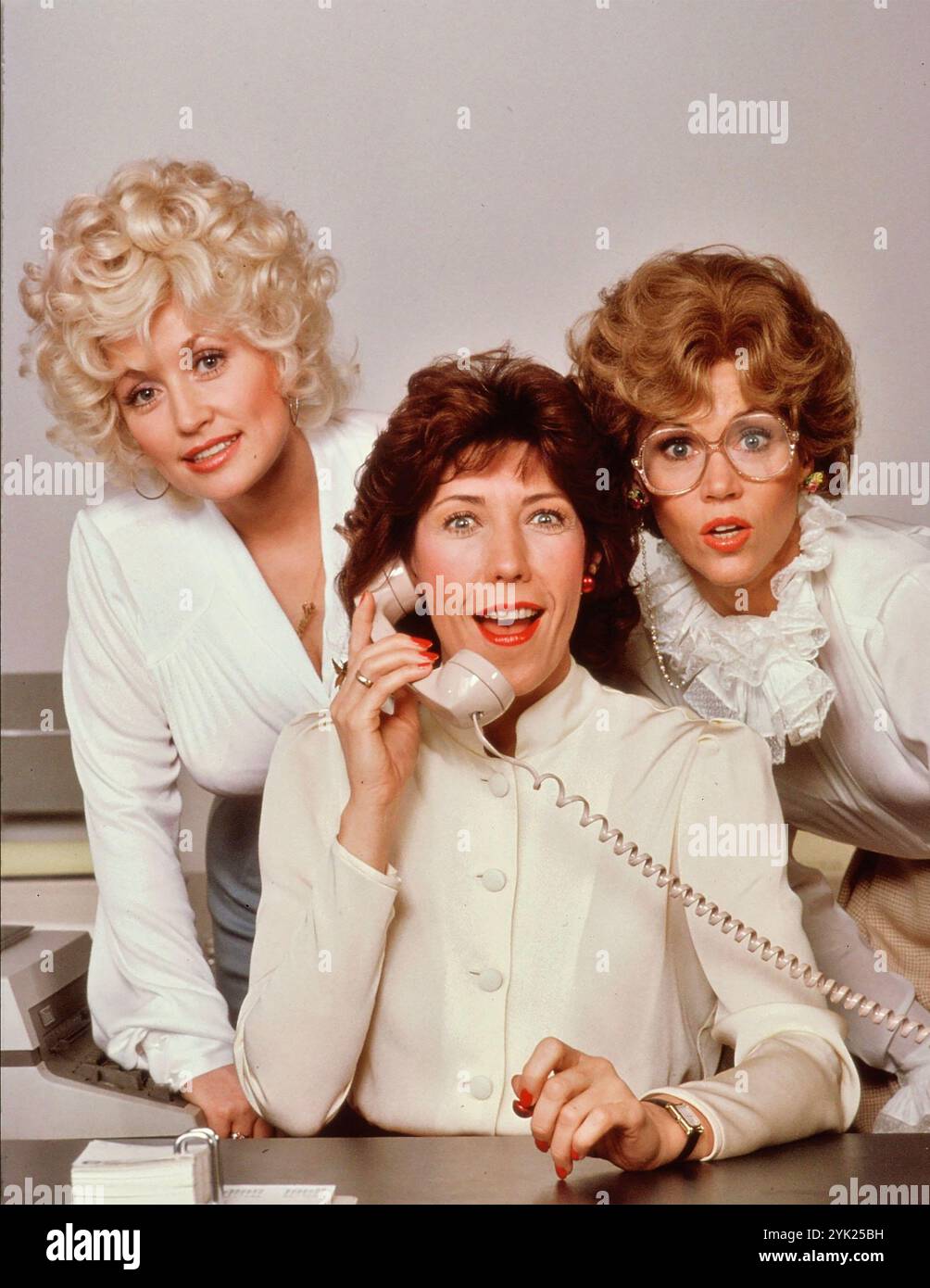 Dolly parton 9 to 5 movie hi-res stock photography and images - Alamy