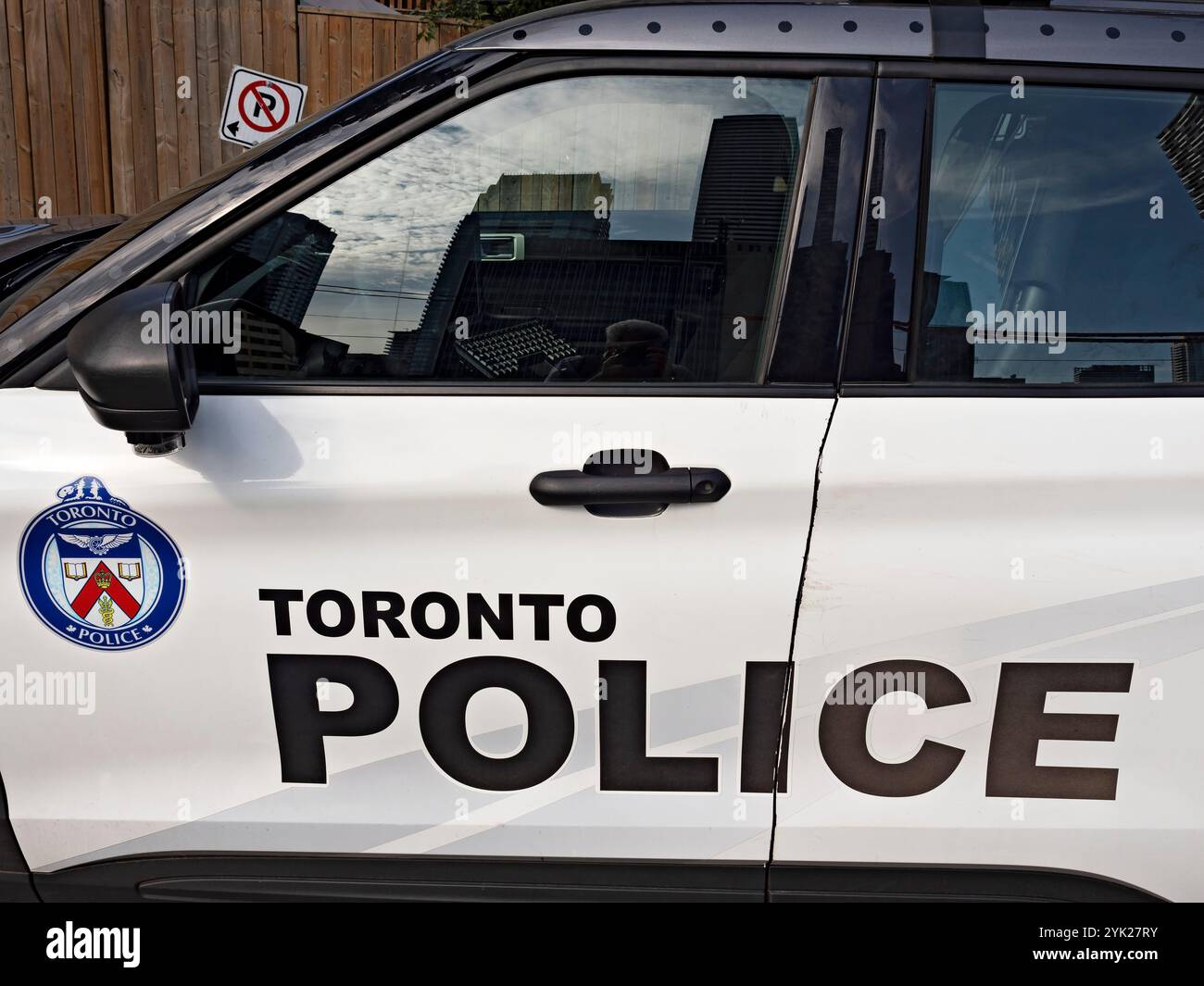 Canada toronto police logo hi-res stock photography and images - Alamy