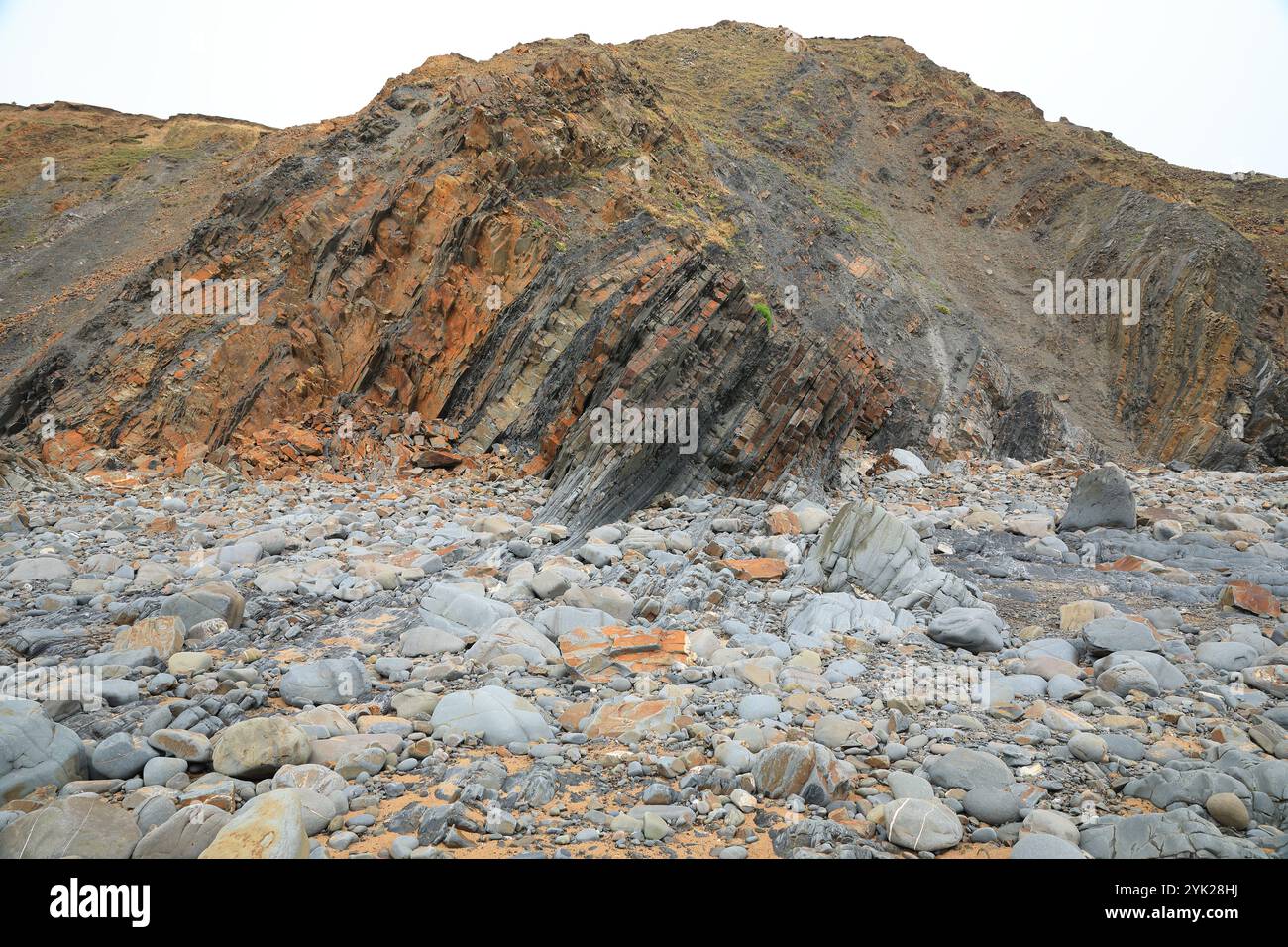 Sandymouth bay sandstone cliffs, Bude, Cornwall, England, UK Stock ...