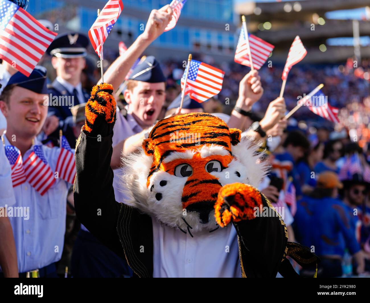 14 select university students hi-res stock photography and images - Alamy