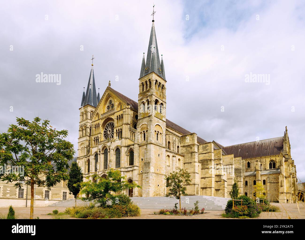 Basilica of Saint-Remi in Reims in the Champagne wine-growing region in ...