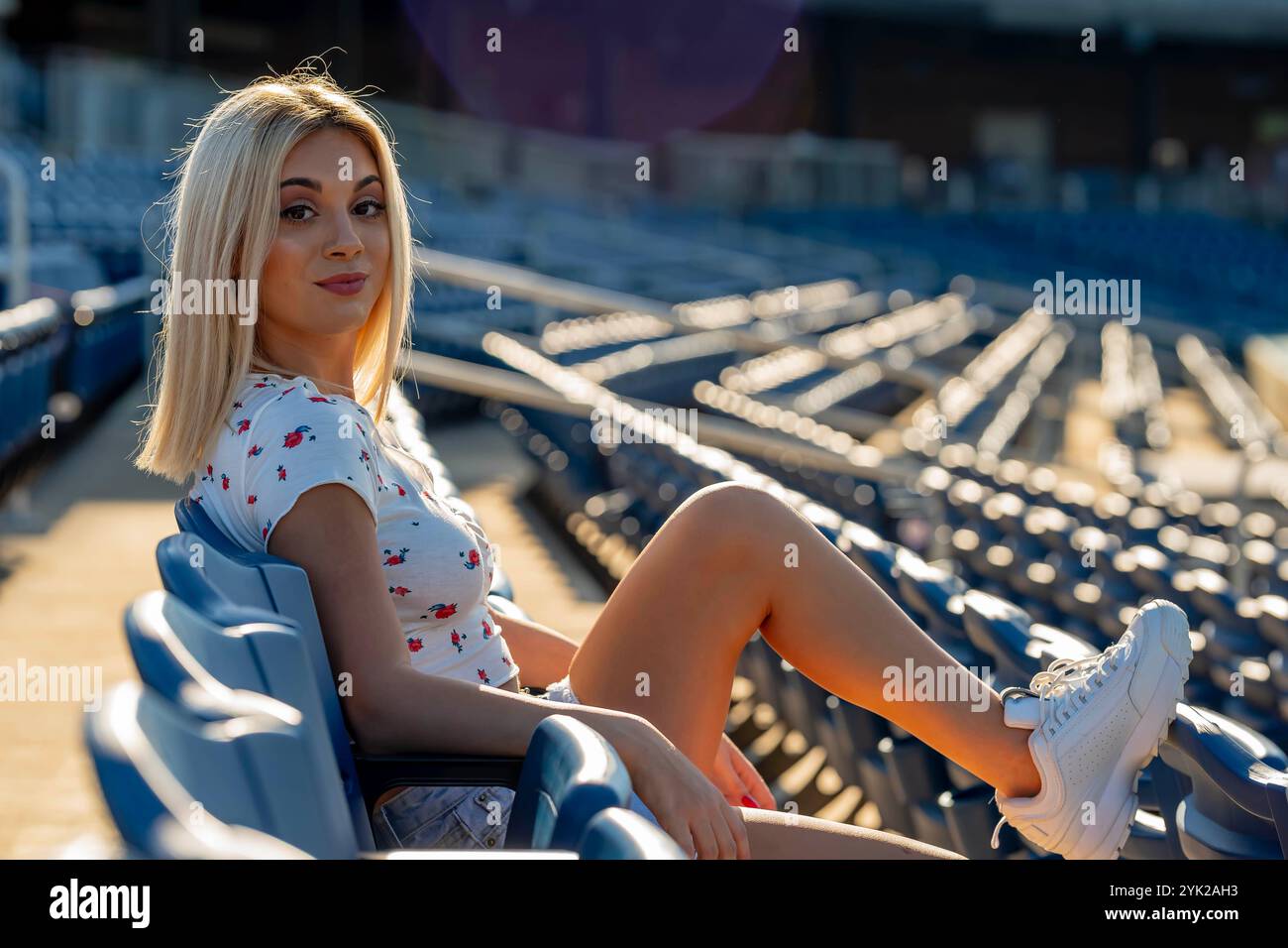 Beautiful young college athlete hi-res stock photography and images - Alamy
