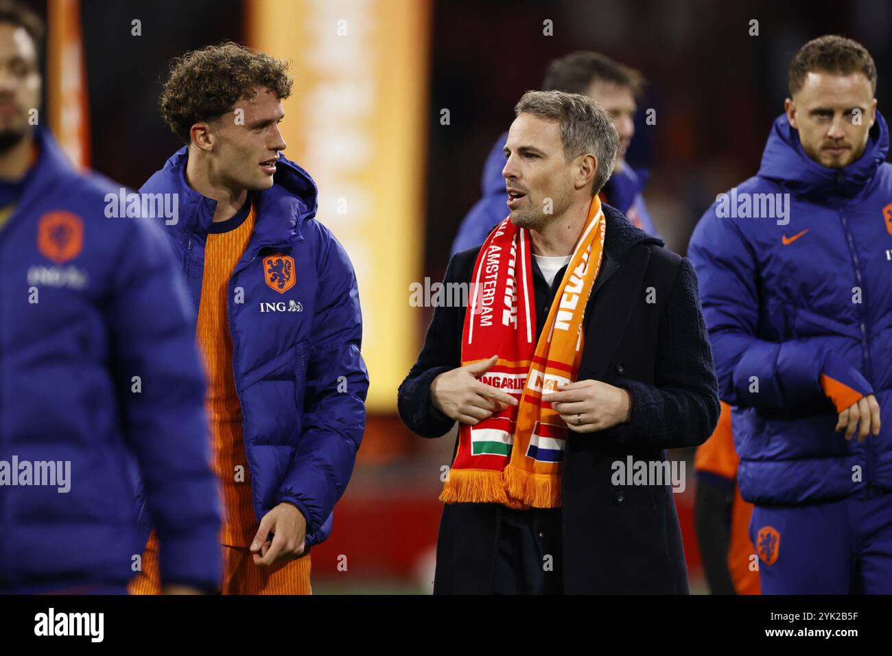AMSTERDAM - Former international Wout Brama (right) says goodbye after ...