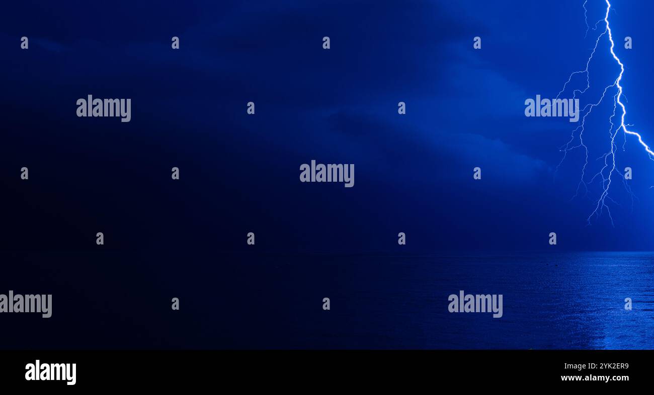 Flashlight picture hi-res stock photography and images - Alamy