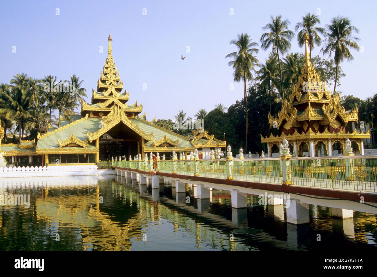 Monastery ponds hi-res stock photography and images - Alamy