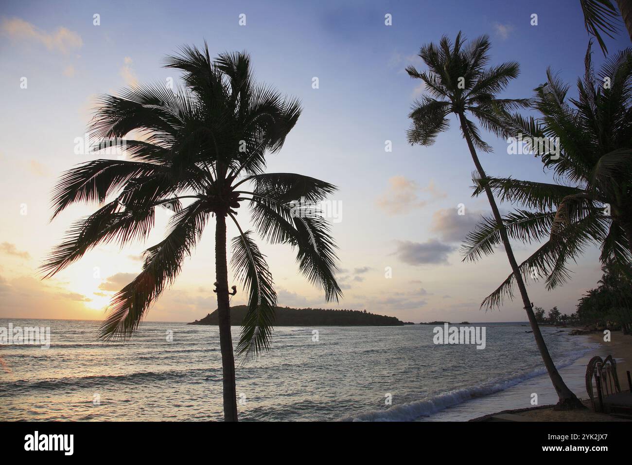 Thailand ko samui chaweng hi-res stock photography and images - Alamy