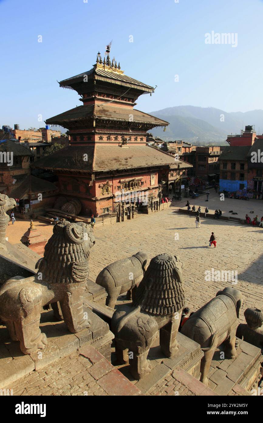 Nepal, Kathmandu Valley, Bhaktapur, Taumadhi Tol, Kasi Biswanath Temple ...