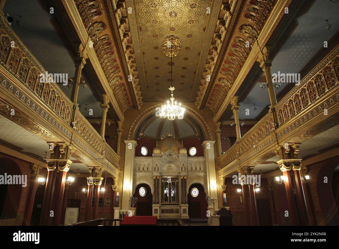 Krakow poland inside tempel synagogue hi-res stock photography and ...