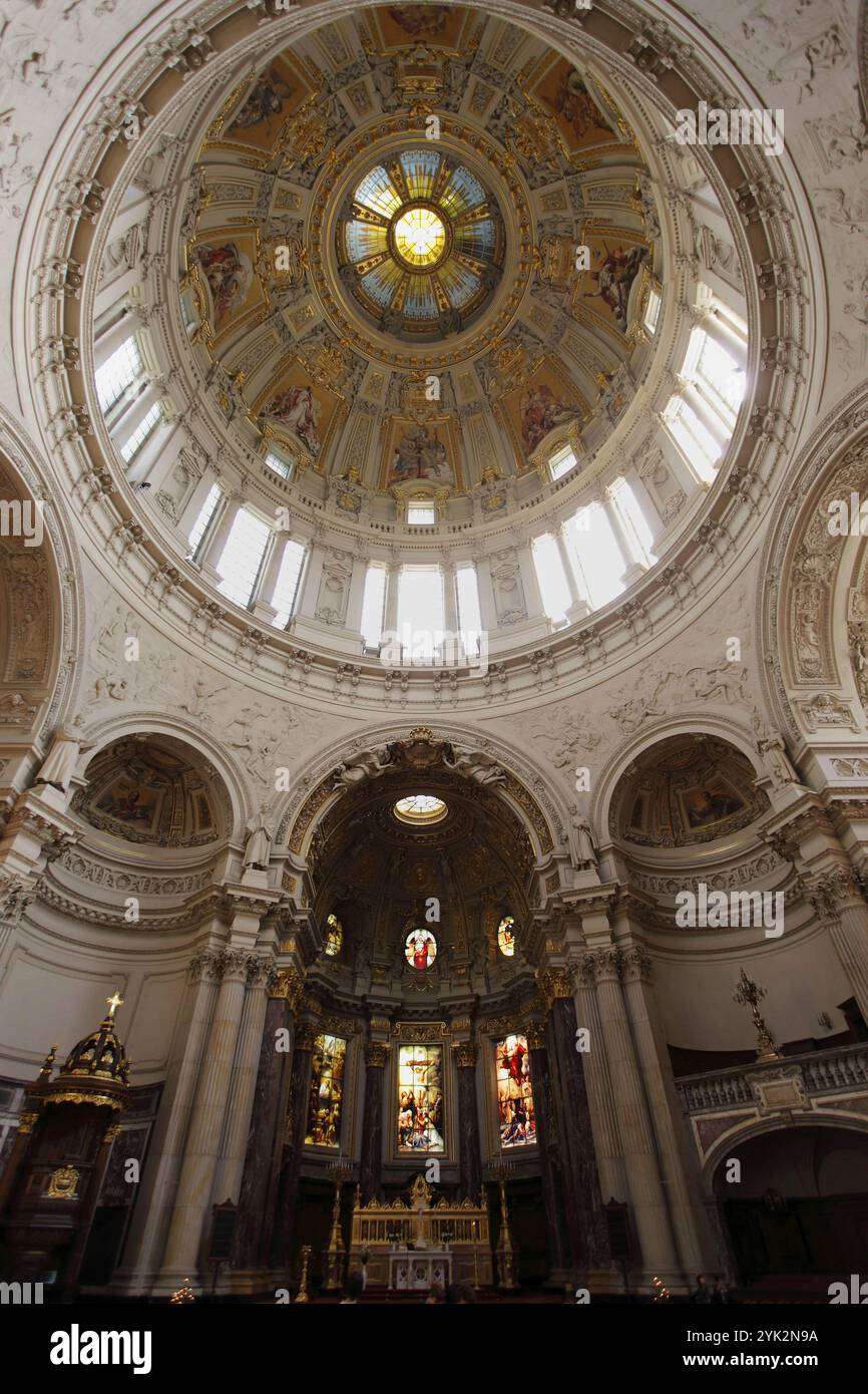Germany berlin dom cathedral interior hi-res stock photography and ...