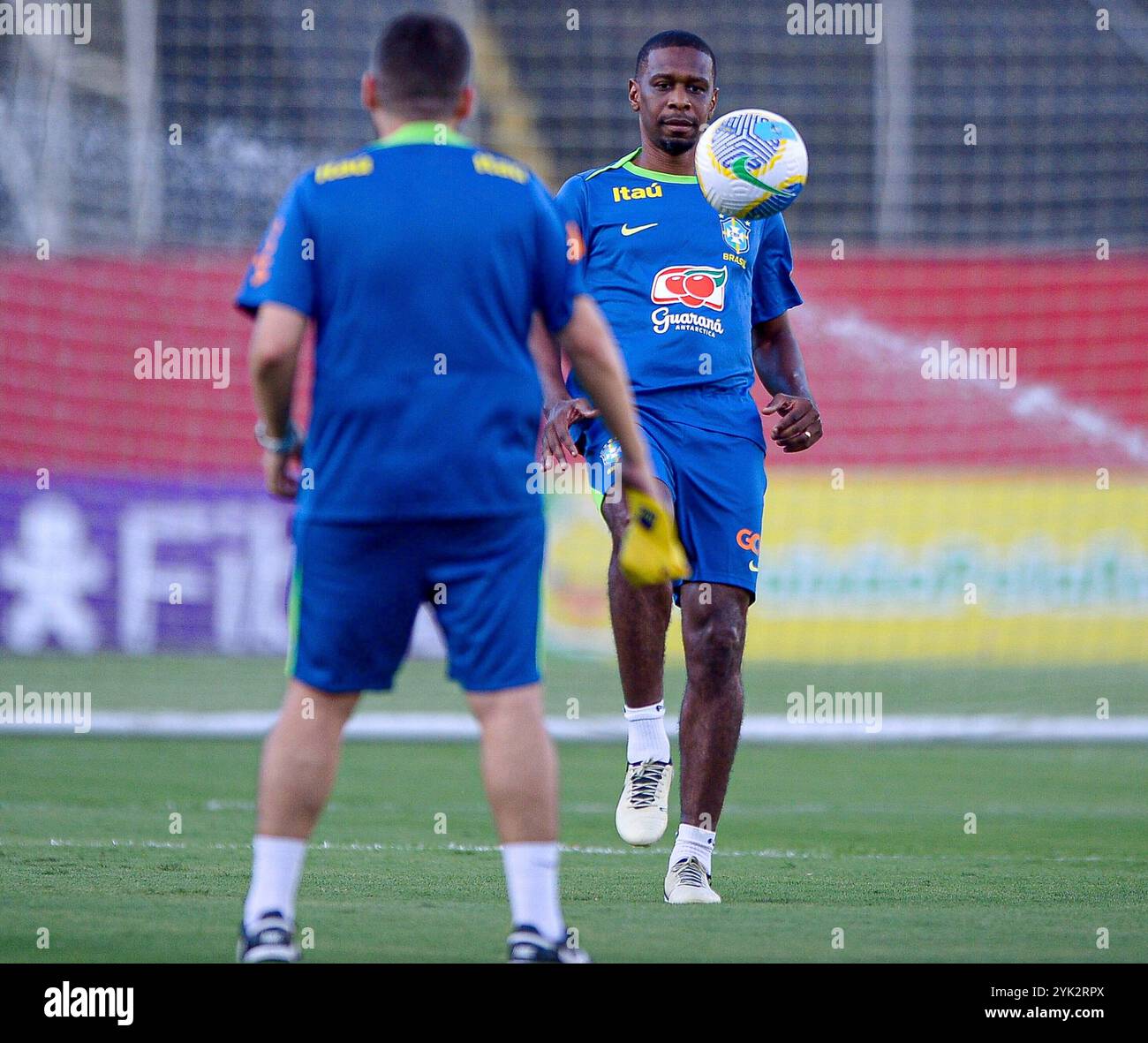 BA - SALVADOR - 11/16/2024 - BRAZIL, TRAINING AT BARRADAO, SALVADOR (BA ...