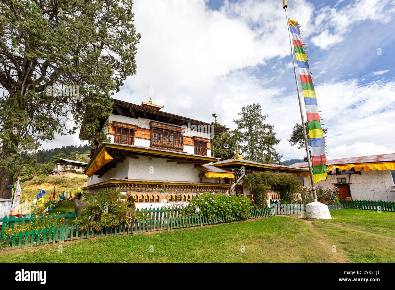 Traditional Bhutanese architecture at Tashigang Gonpa temple Stock ...