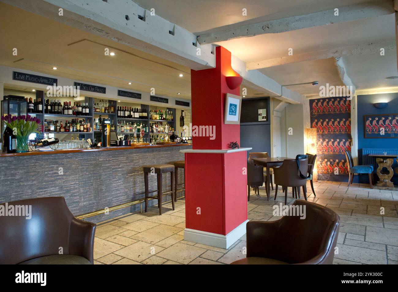 Snooty Tavern, Staughton, St.Neots Stock Photo - Alamy