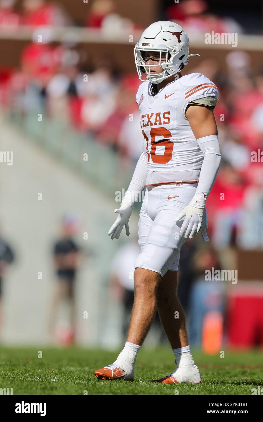 November 16, 2024: Michael Taaffe #16 Texas defensive back comes up the ...