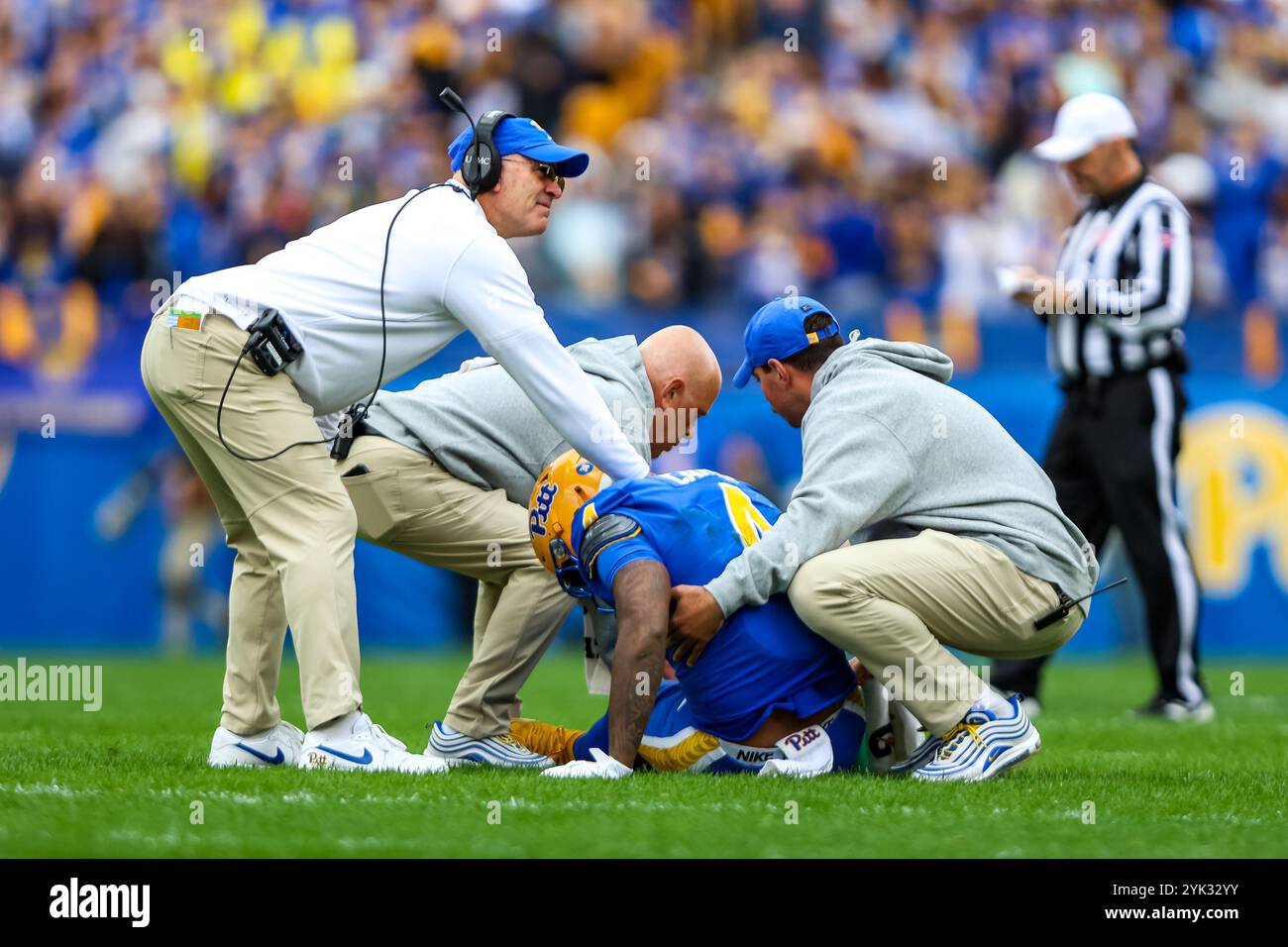 Pittsburgh, Pennsylvania, USA. 16th Nov, 2024. Pitt Panthers head coach Pat Narduzzi checks on ...