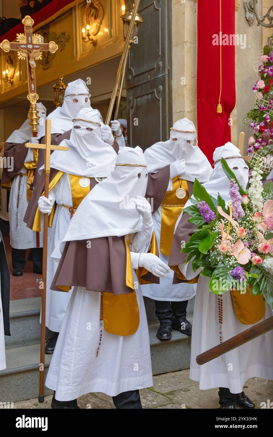 Easter procession tradition sicily hi-res stock photography and images ...