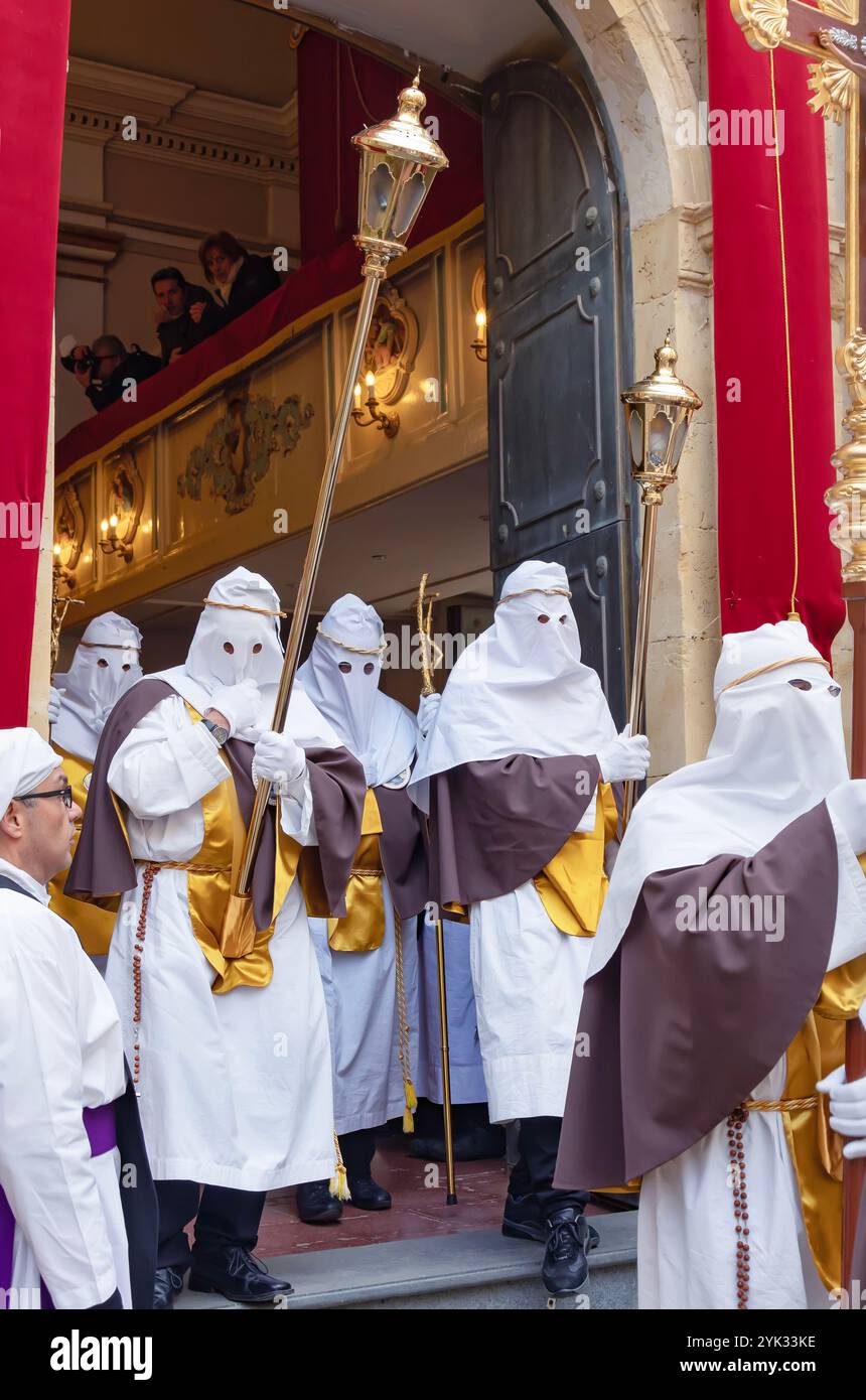 Easter procession tradition sicily hi-res stock photography and images ...