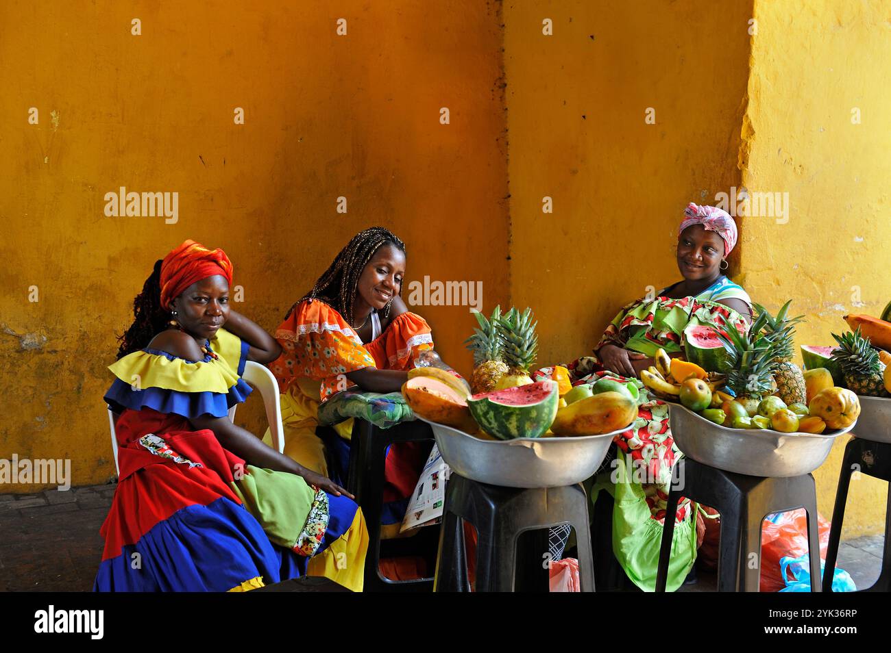 Palenque women selling fruits in downtown colonial walled city ...