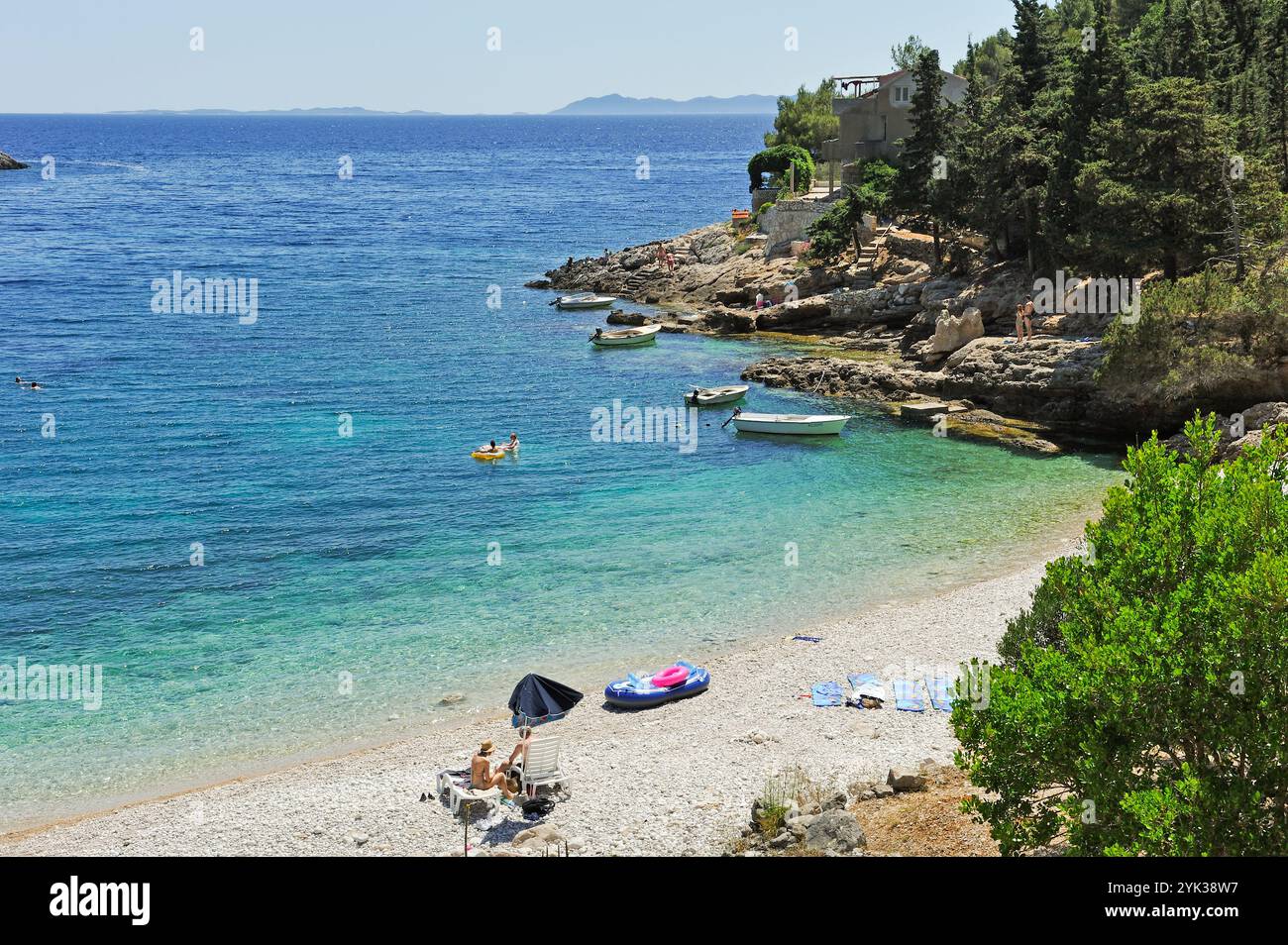 beach of Pupnatska luka bay, Pupnat, Korcula island, Croatia, Southeast ...