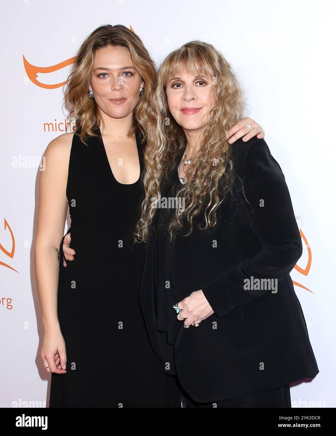 Maggie rogers stevie nicks hi-res stock photography and images - Alamy