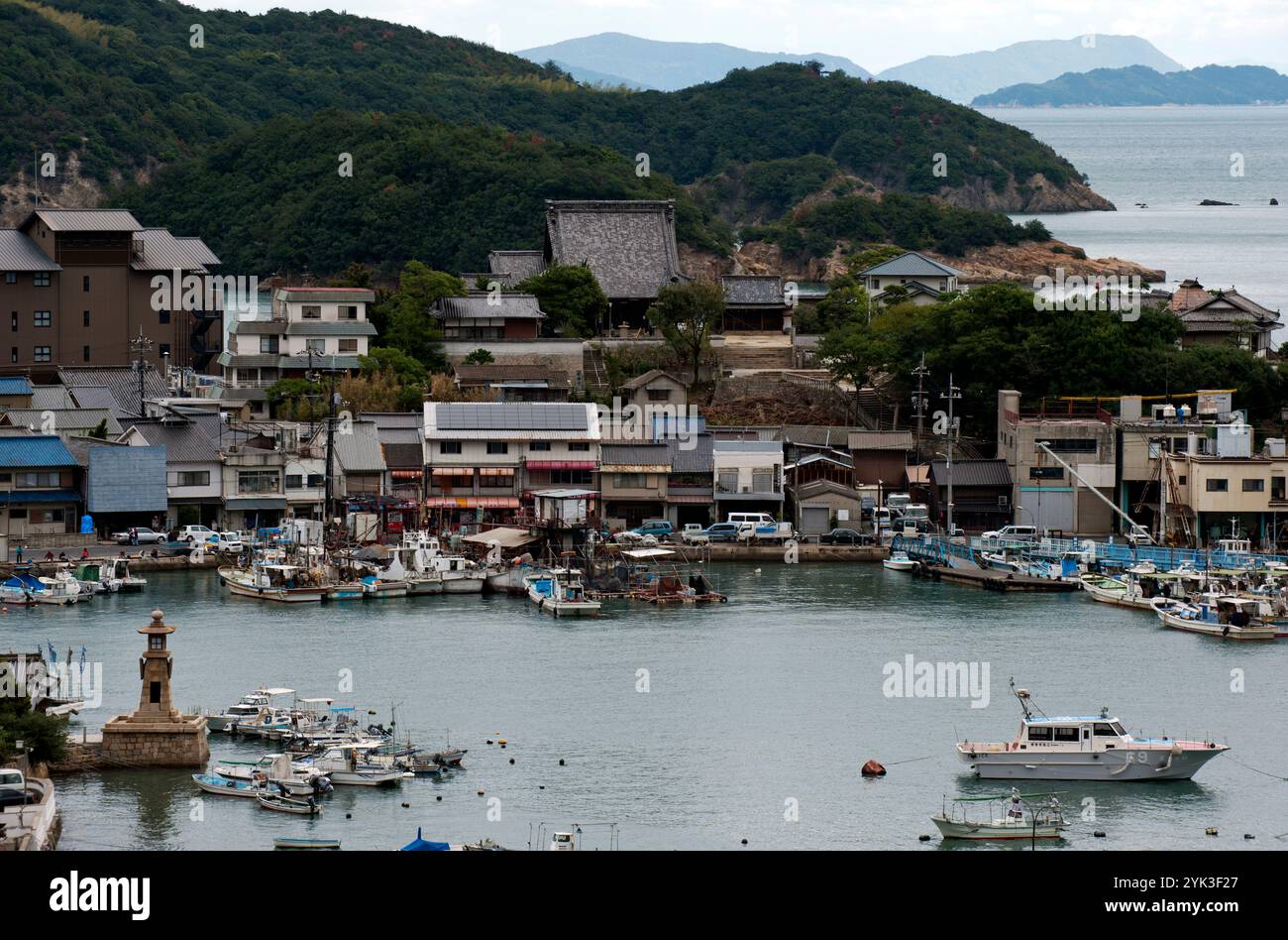 Seaside fishing village port town of Tomonoura in the Seto Naikai ...