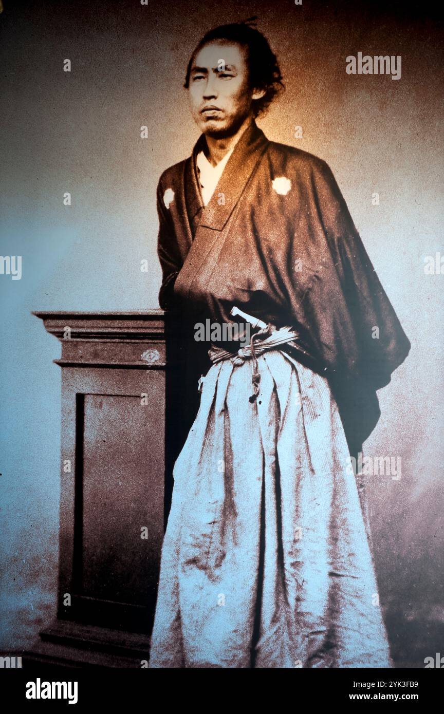 Old black & white photo of Sakamoto Ryoma posing in a studio, one of only a few photos of the ...