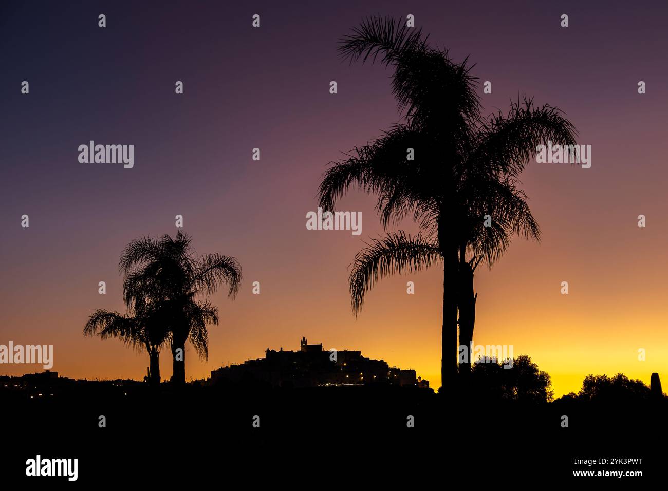 Ostuni night summer hi-res stock photography and images - Alamy