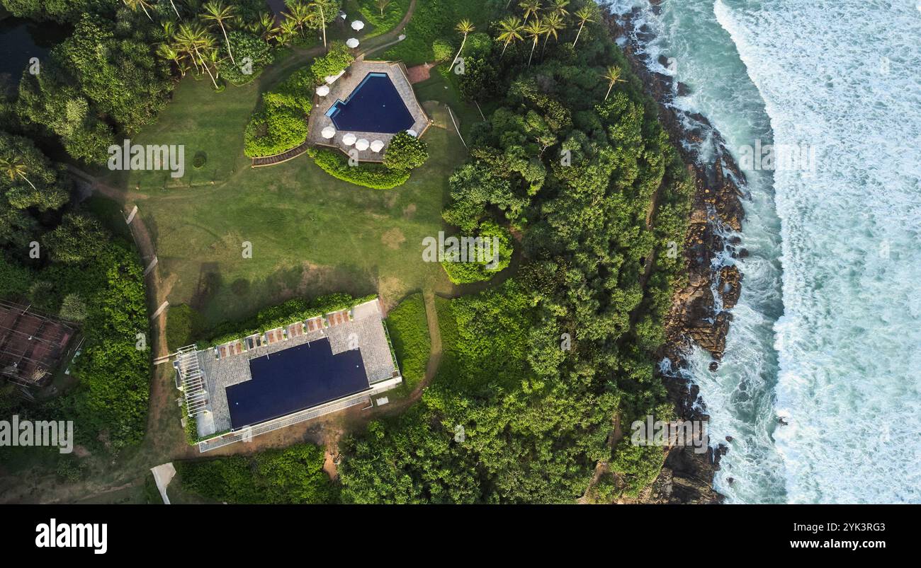Aerial view holiday mansion hi-res stock photography and images - Alamy