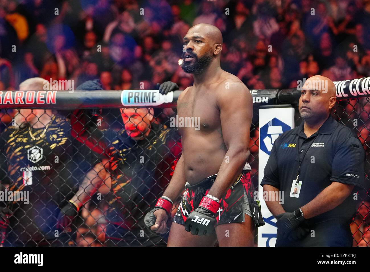 Madison Square Garden NEW YORK CITY, NY -NOVEMBER 16:Jon Jones meet in ...