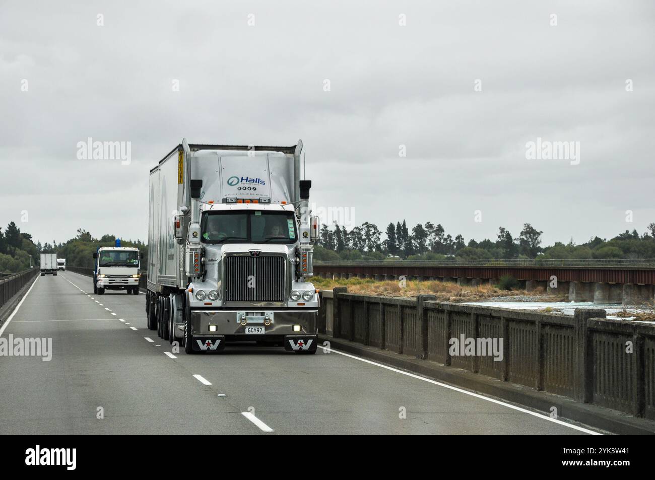 Rakaia road bridge hi-res stock photography and images - Alamy