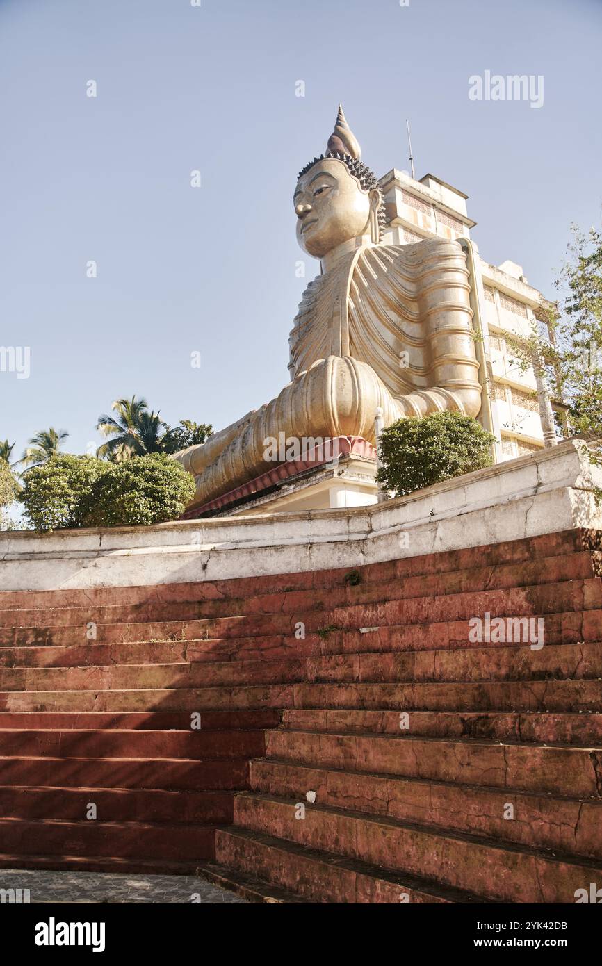 Buddha Statue in the Wewurukannala Vihara temple in Dickwella, Sri ...