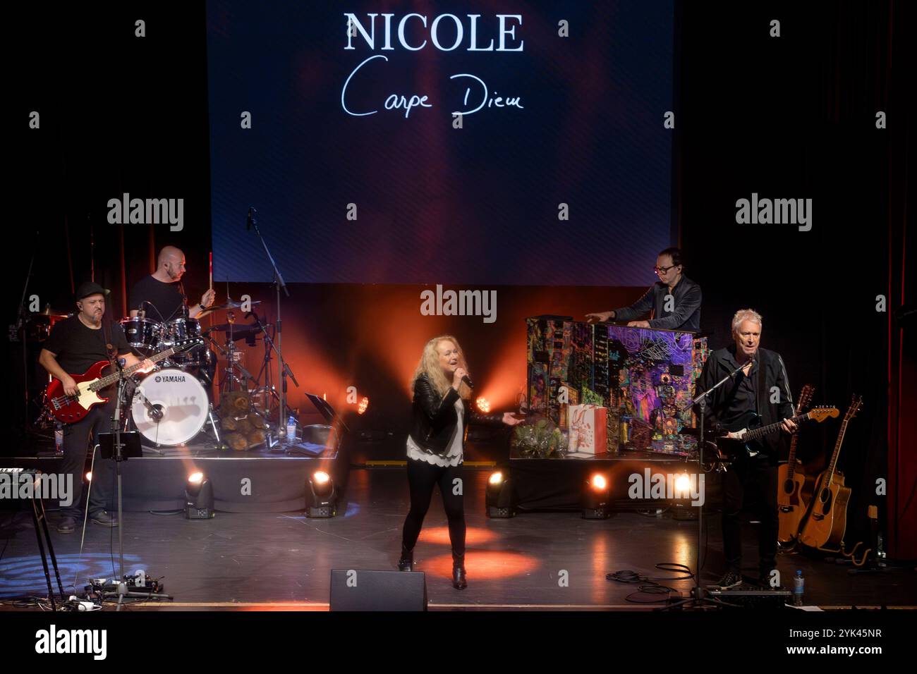 Die Schlager-Sängerin Nicole geb. 25. Oktober 1964 als Nicole Hohloch ...